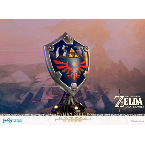 Legend of Zelda: Breath of the Wild Hylian Shield 12" PVC Statue ...